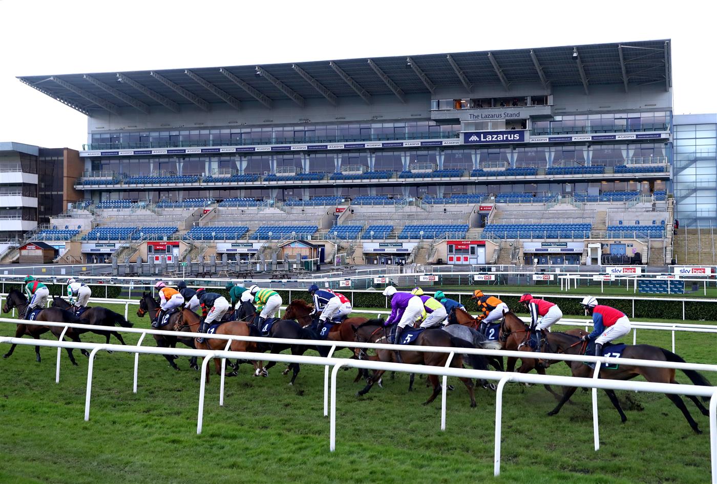 Racing Photos | Doncaster racecourse pictures 29/1/21