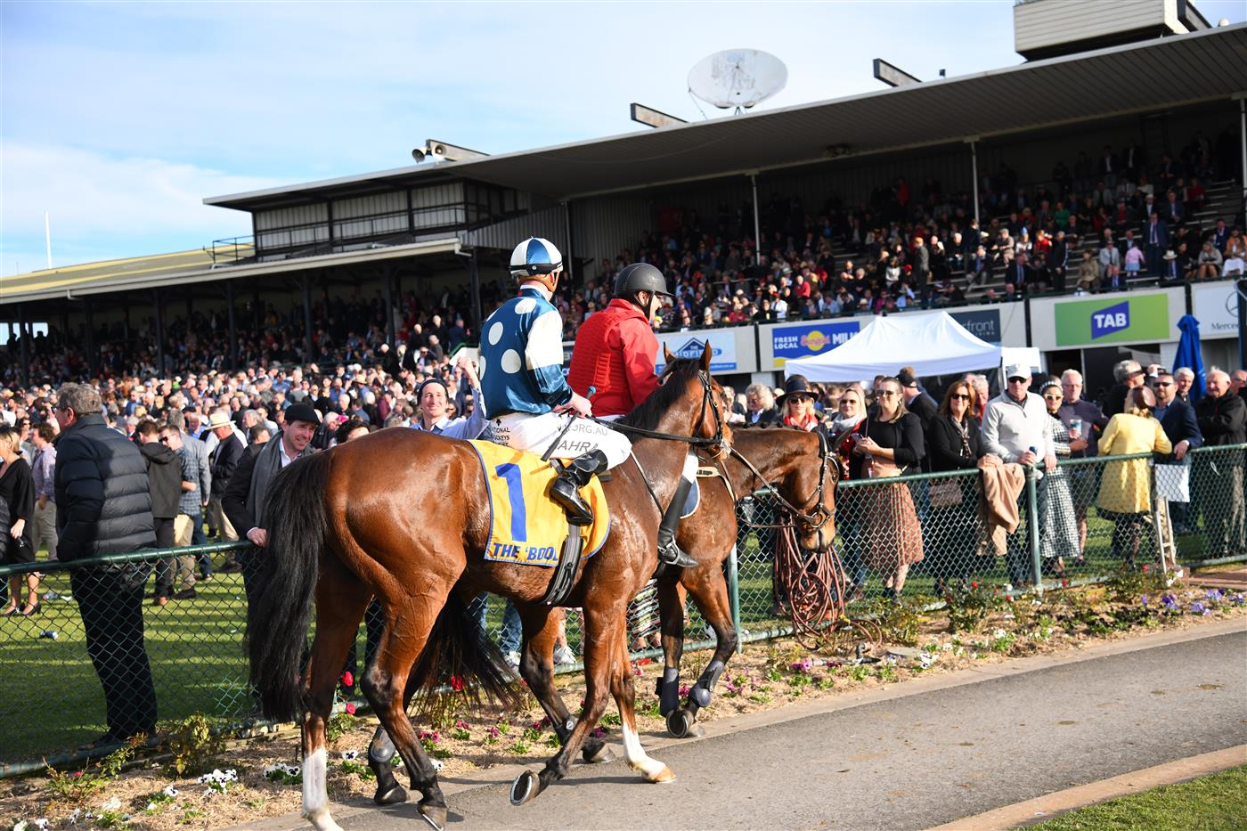 2021 Warrnambool Racing Carnival - Day Three Highlights (Pictures)