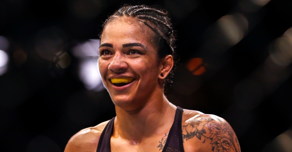 Alexa Grasso vs Viviane Araujo UFC Predictions & Tips Alexa Grasso vs Viviane Araujo UFC Predictions & Tips