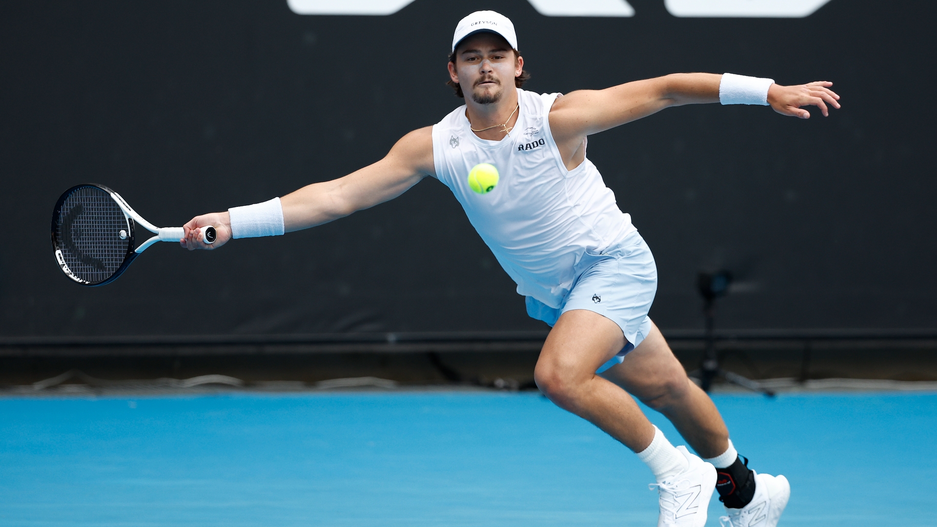 JJ Wolf vs Michael Mmoh Live Stream, Predictions & Tips