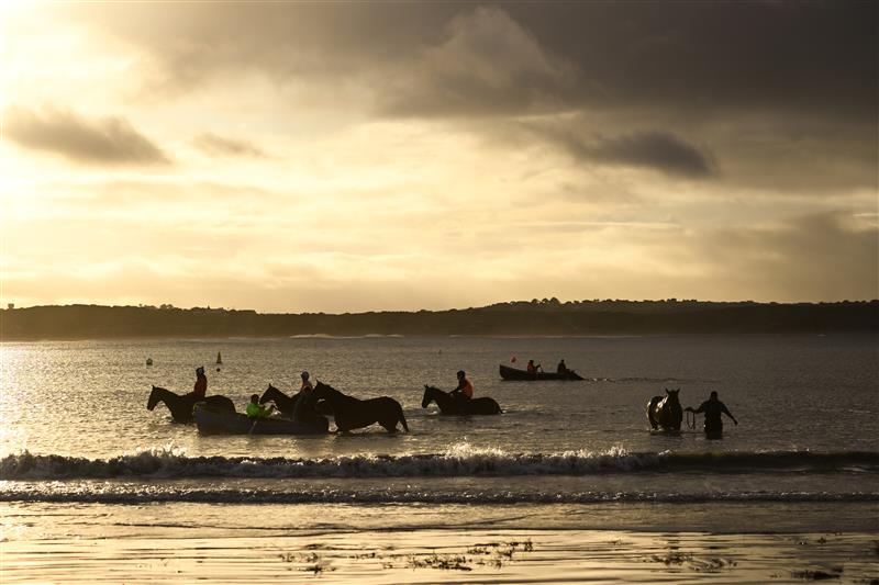 2023 Warrnambool Racing Carnival - Day One Highlights (Pictures)