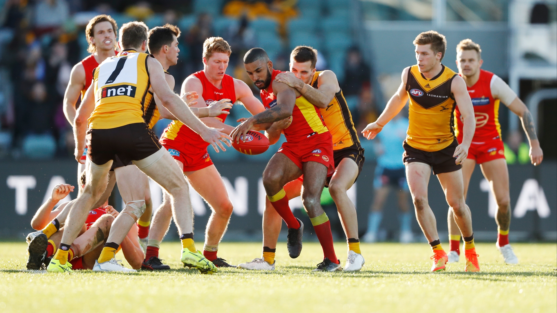 Gold Coast Suns vs Hawthorn Tips - Suns to take care of Hawks at home