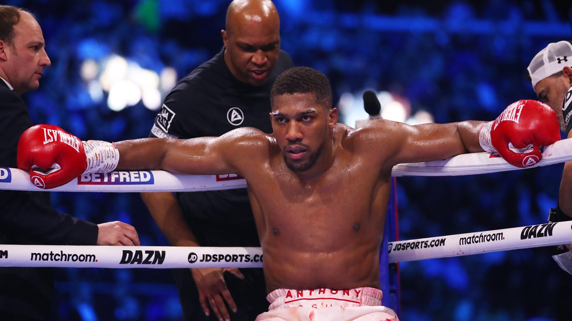 Anthony Joshua vs Robert Helenius Fight Time, Live Stream & Predictions