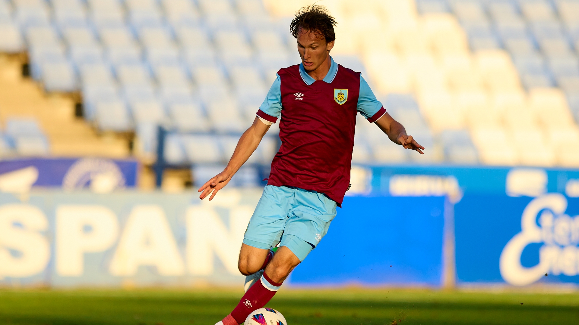 Burnley vs Fulham Predictions - Turf Moor Shootout in the Premier League