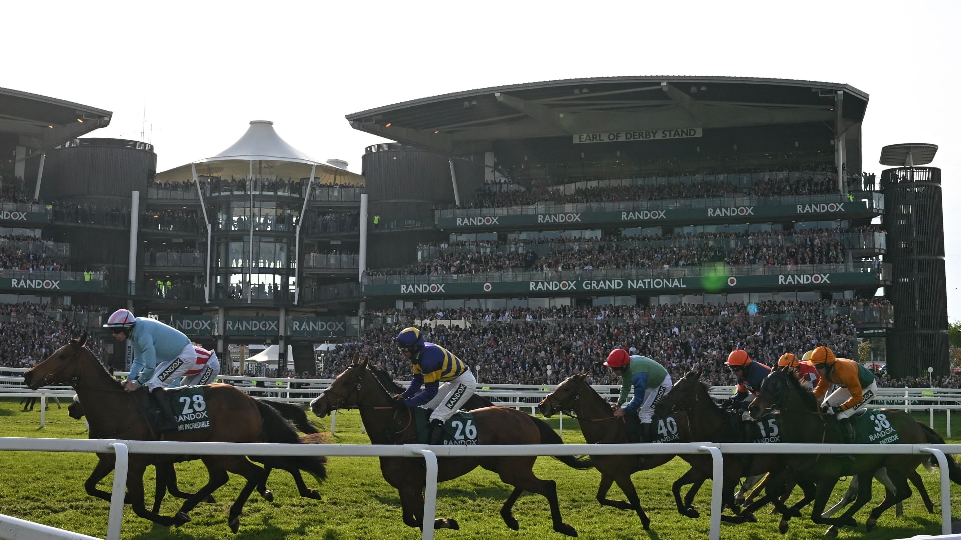 2024 Grand National News | Six Brits in first 34 after latest scratchings