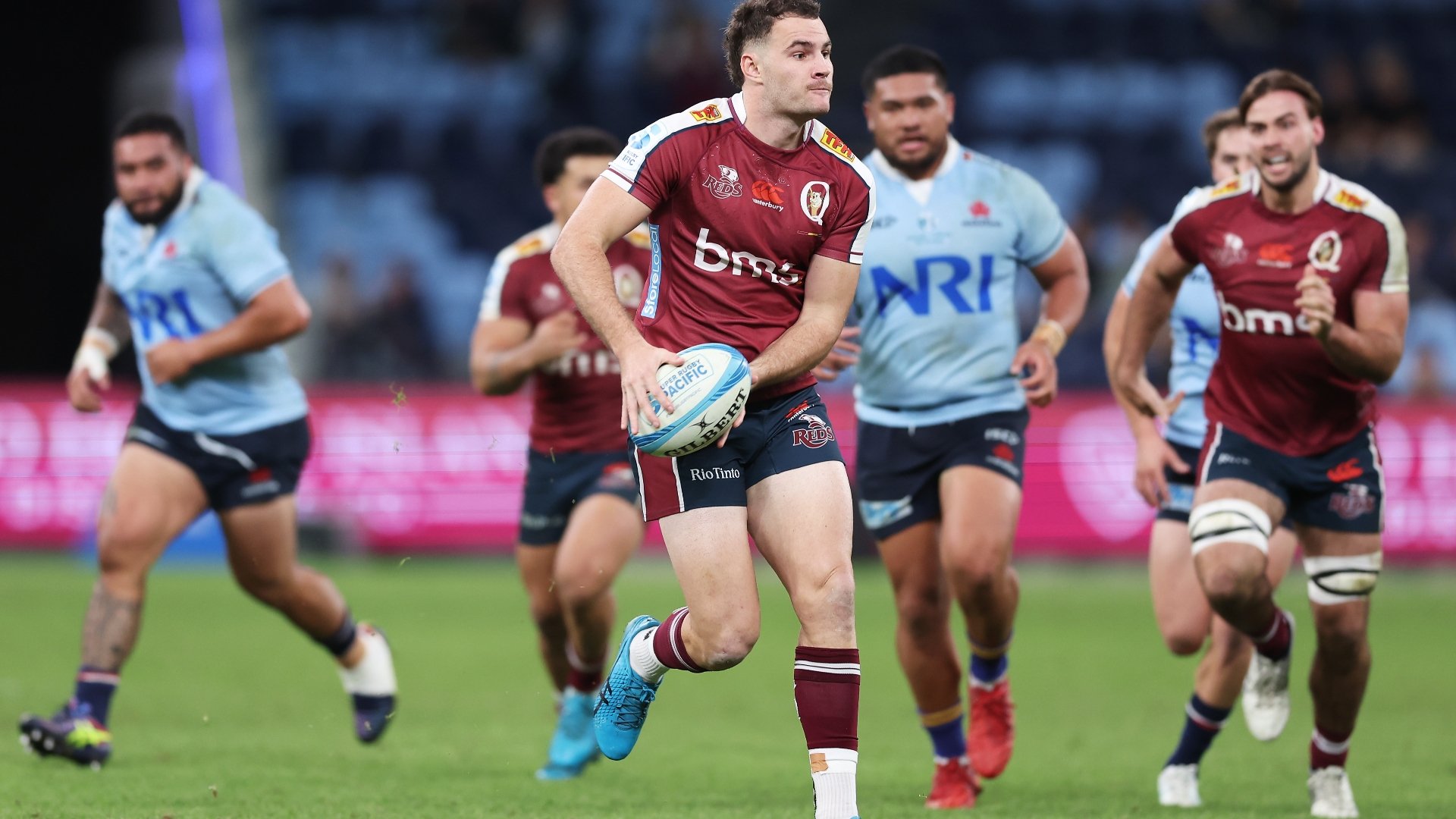 Chiefs vs Reds Predictions – Reds backed to get close in Super Rugby ...