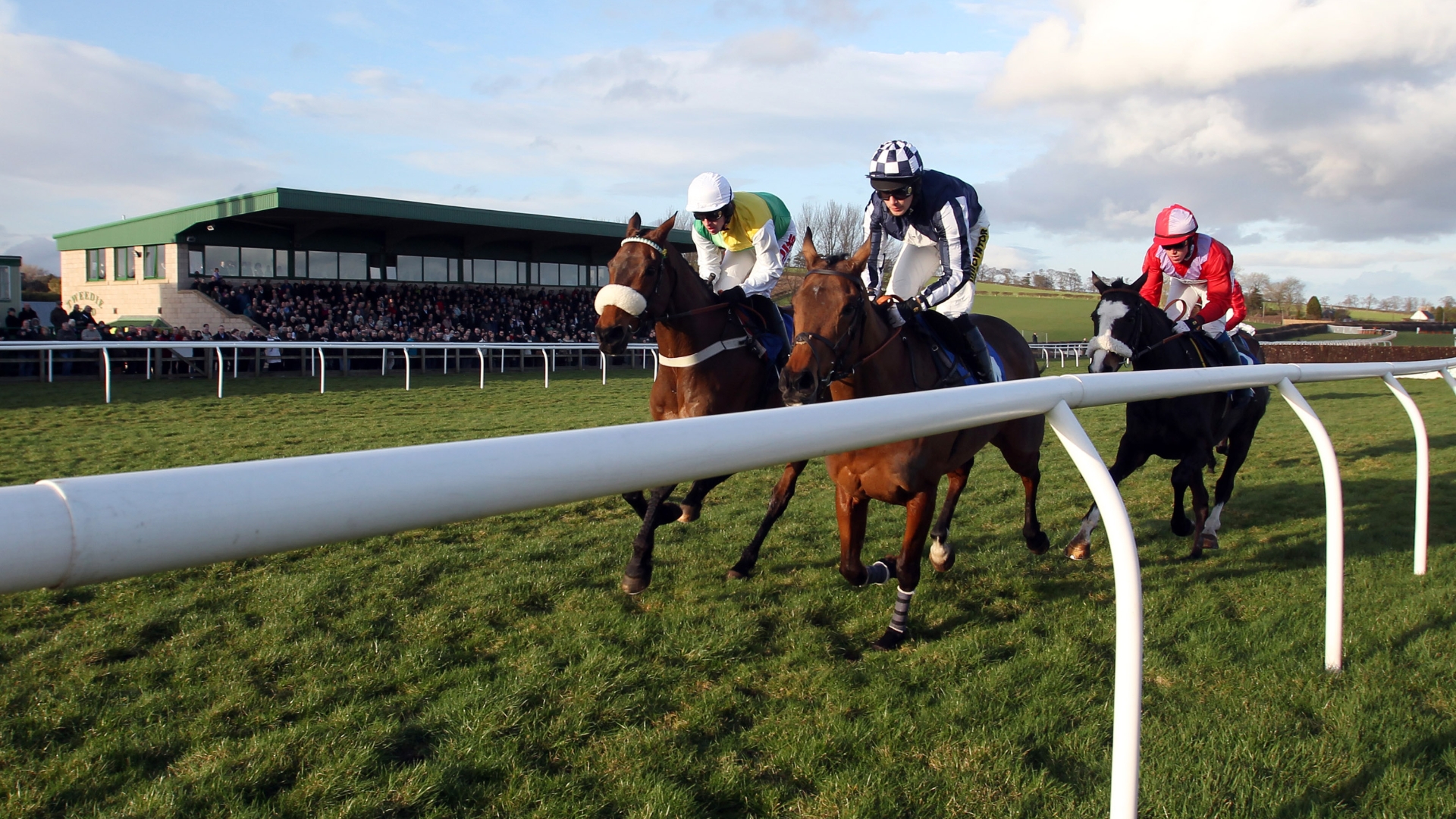 2025 Morebattle Hurdle Odds | Favour And Fortune tops Kelso market