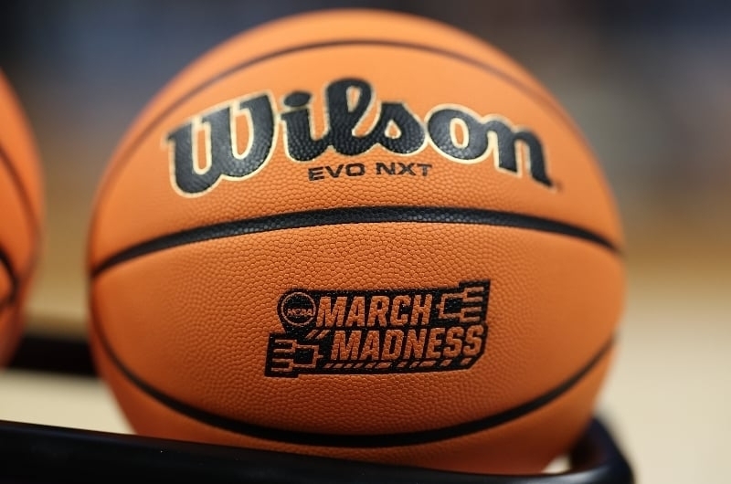 Tennessee vs Houston Preview & Picks – Take Vols & Free Points In March ...