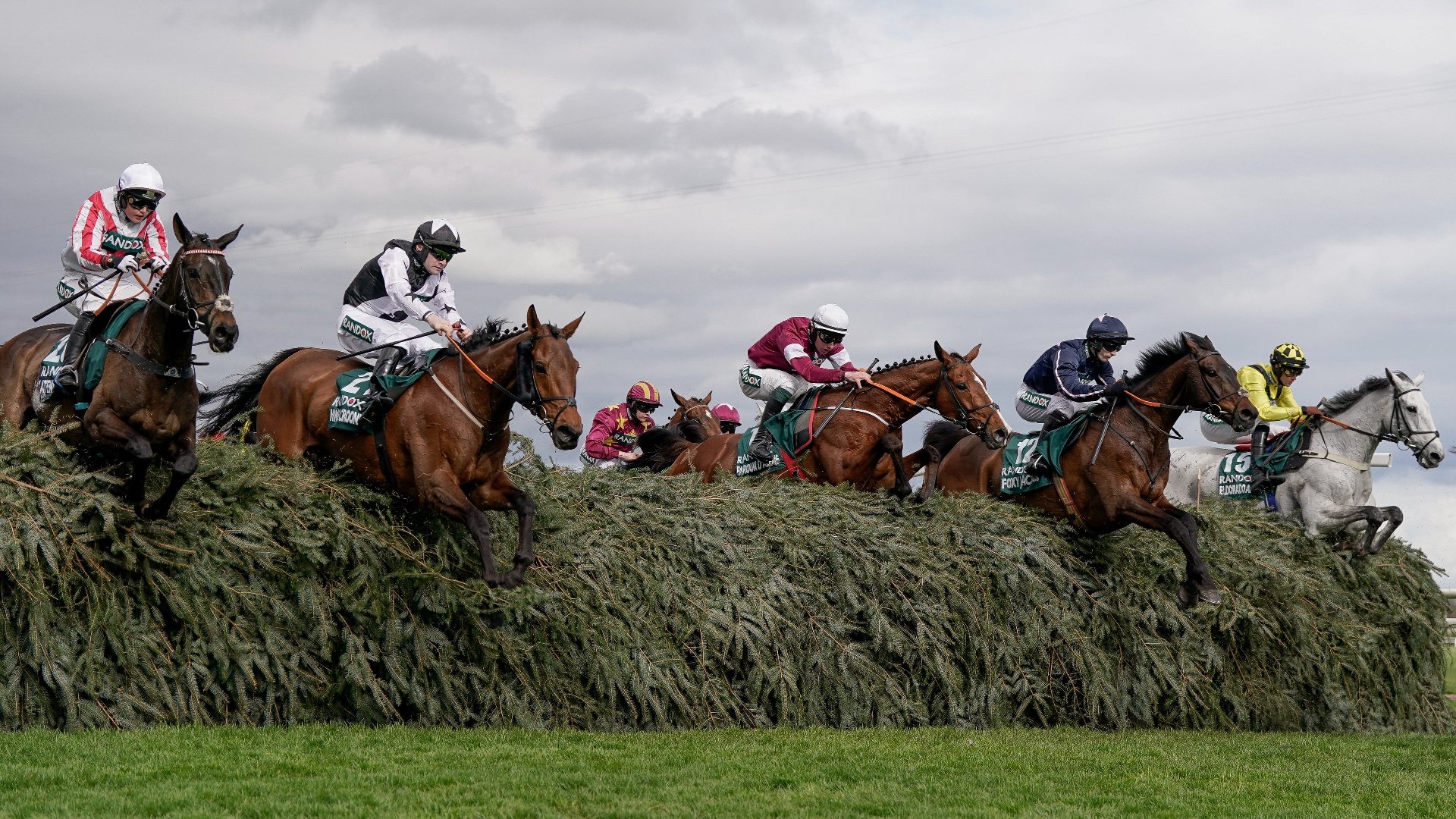 Grand National 2025 Betting Guide - Tips for Beginners