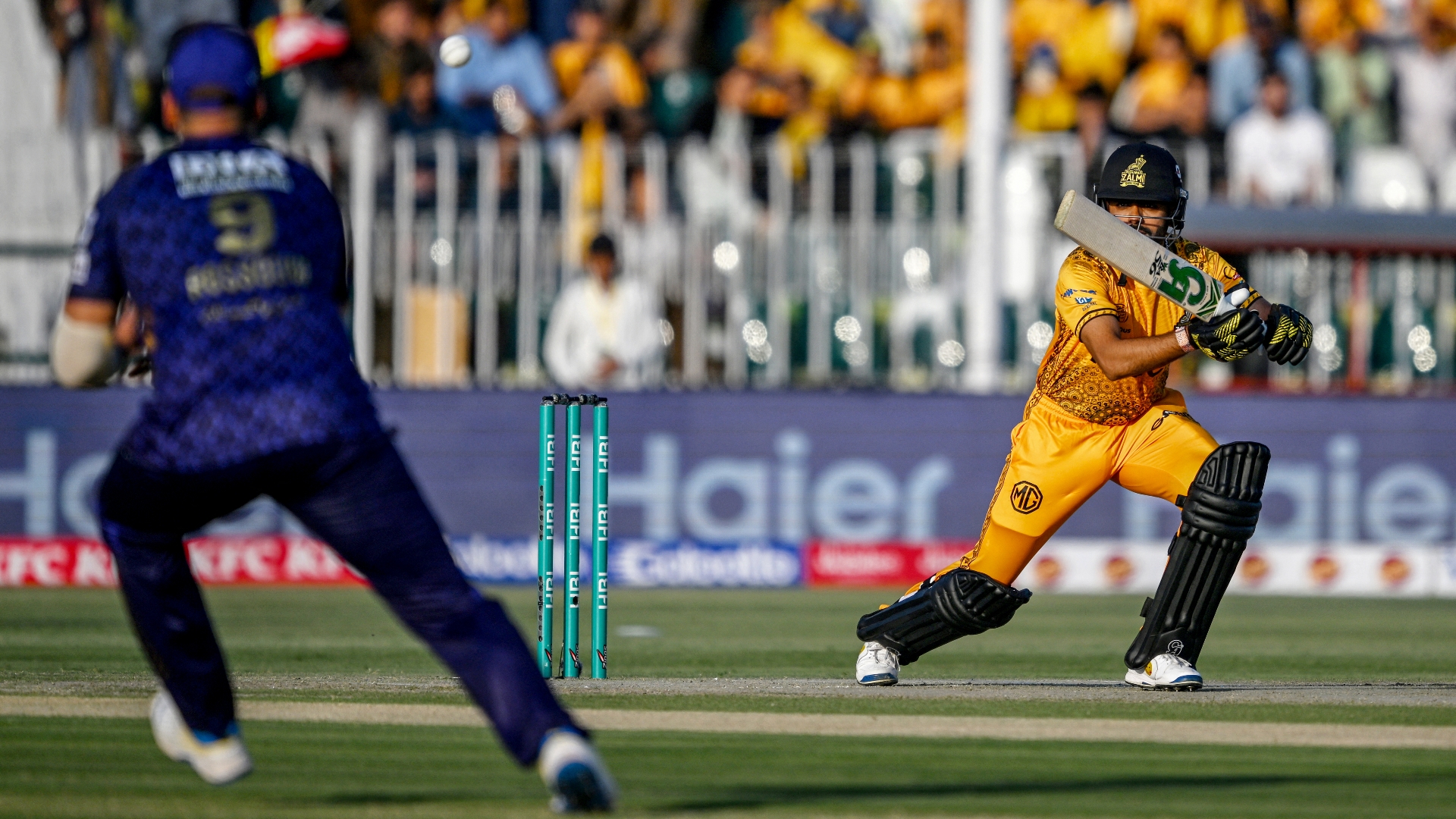 Peshawar Zalmi vs Karachi Kings Predictions - Babar to lift Zalmi into the playoff spots