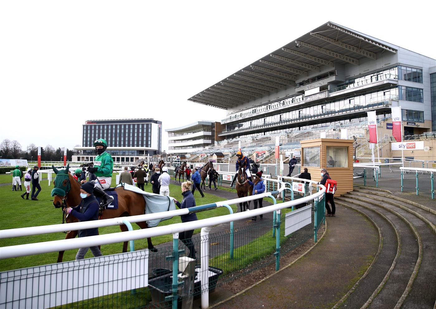 Racing Photos | Doncaster racecourse pictures 29/1/21